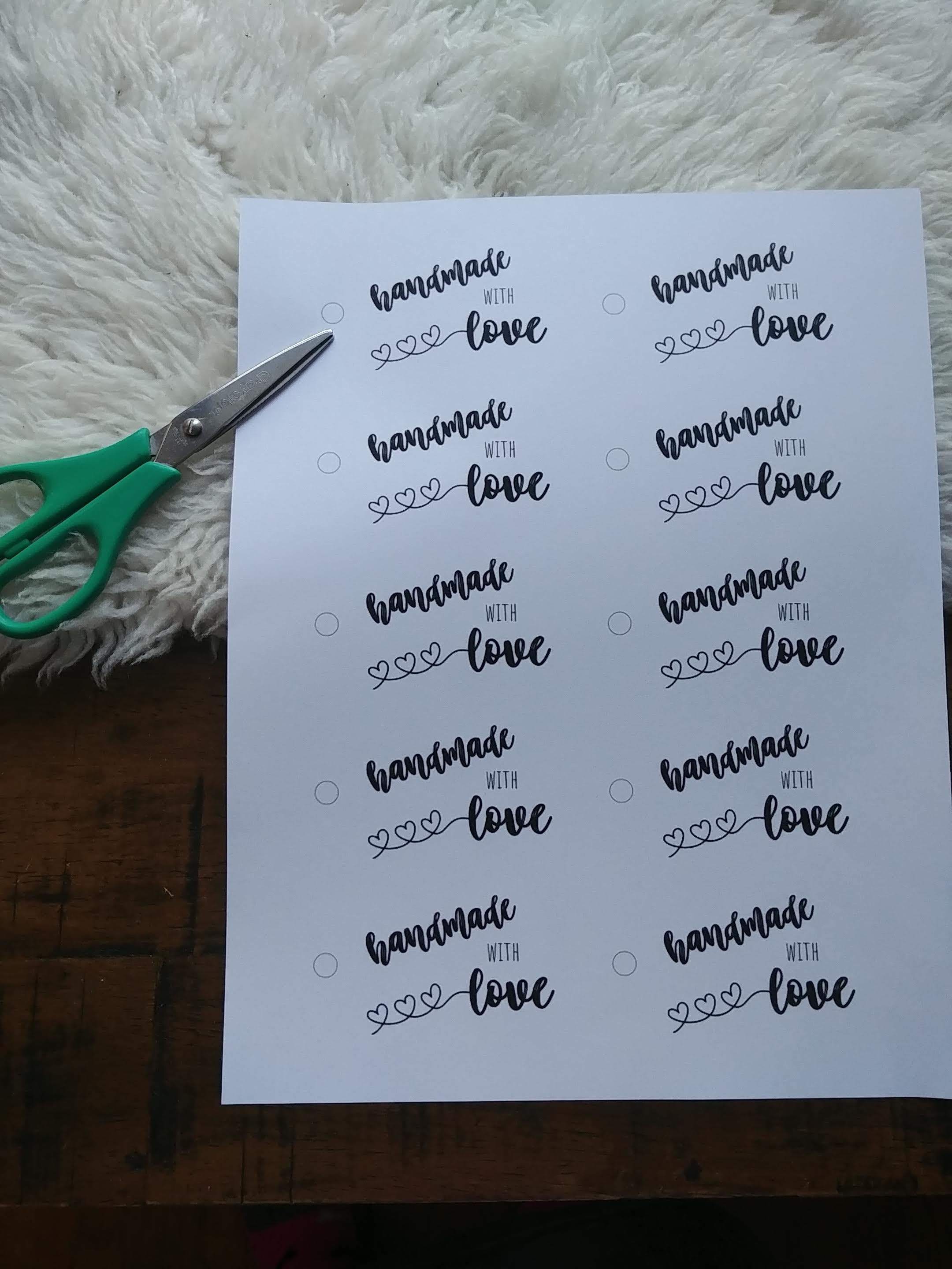 Free Handmade with Love Printable Tags – Cozy Knitting and Crochet